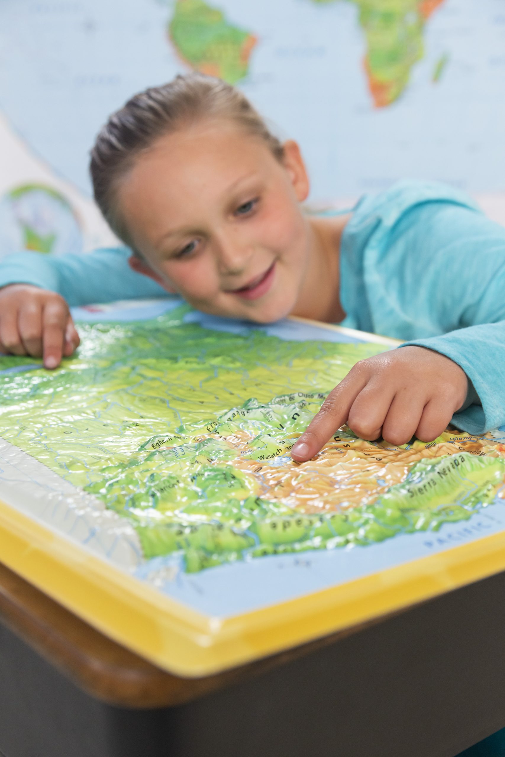 Young Citizens Grade 5 - Social Studies School Service